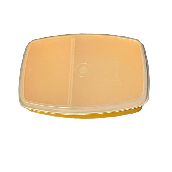 Tupperware | Kitchen | Vintage Tupperware Divided Lunchsnack Container ...